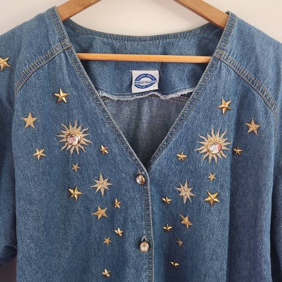 Bingo Bingo | Tops | Vintage 9s Bingo Bingo Star Sun Bedazzled Button ...